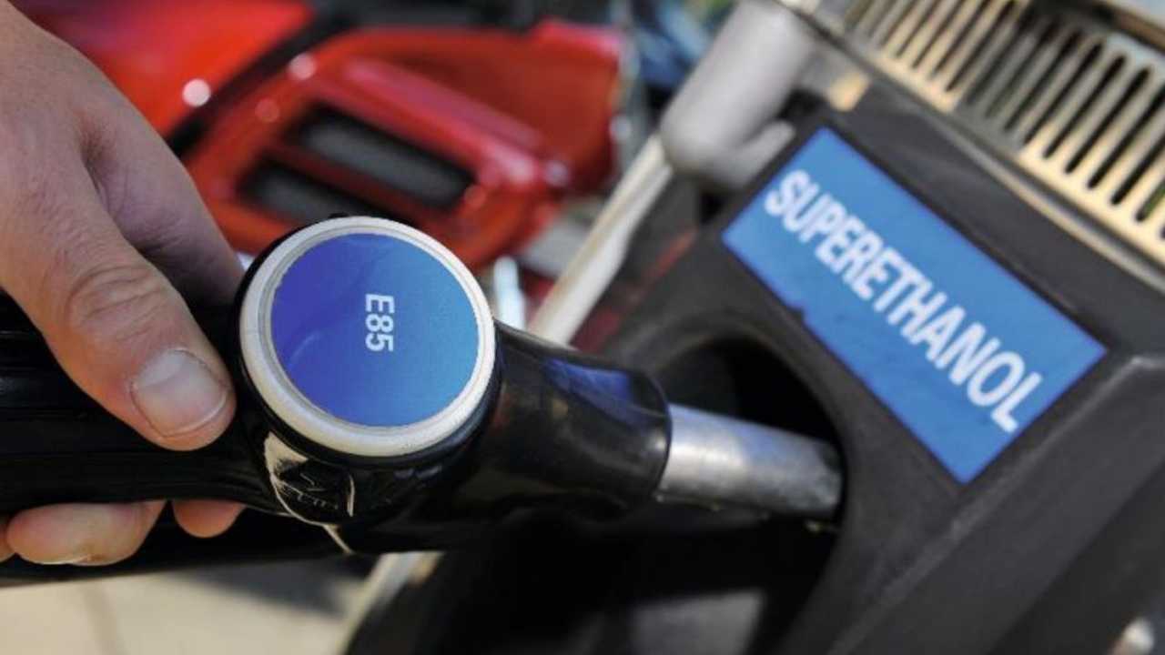 Reprogrammation moteur 84 - Conversion Bioethanol E85 Flexfuel.